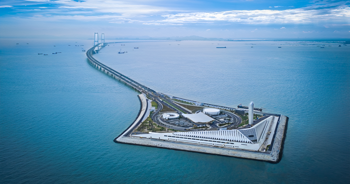 China claims 10 world records for new bridge/tunnel sea crossing ...