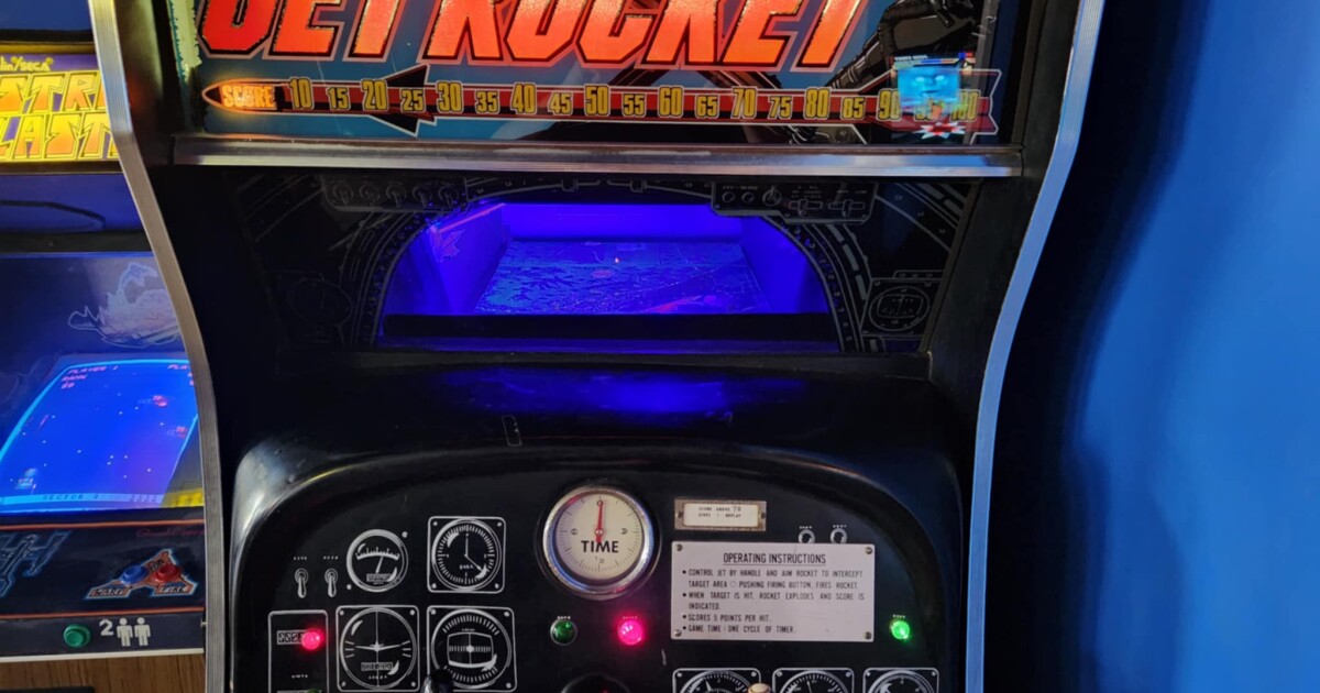 The trailblazing '70s arcade game with no computer or screen - Kowatek ...