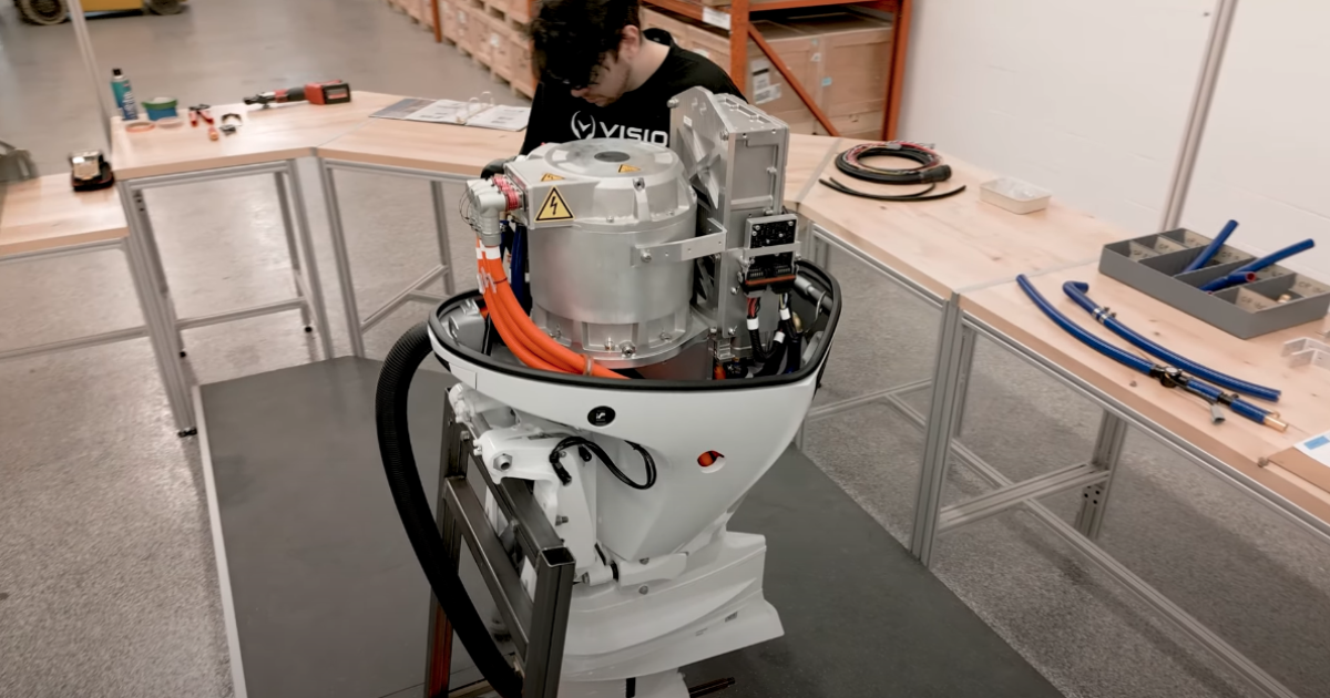 Vision Marine kicks electric outboard tech amidships - Kowatek Solar LTD