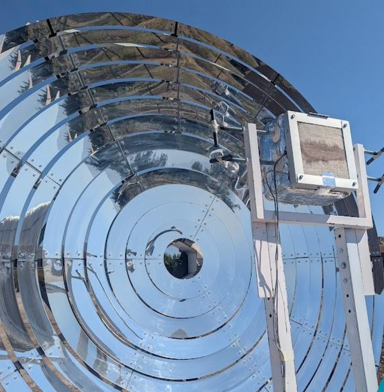 Aluminum melted with Annular Fresnel solar at over 700°C - Kowatek ...